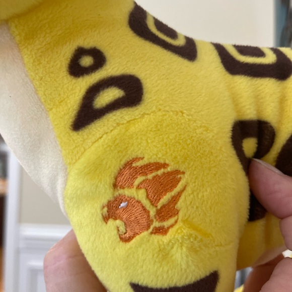 Disney | Toys | Disney Yellow With Brown Spots Lion Fuli Big Cheetah ...